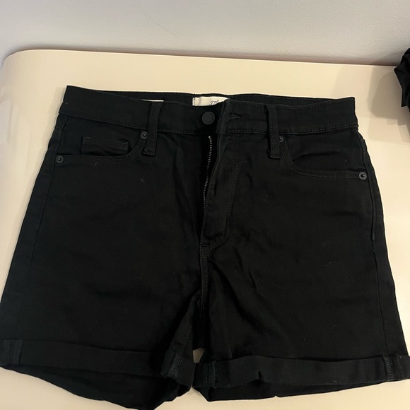 Universal Thread | Shorts | Universal Thread Black Cuffed Shorts | Poshmark